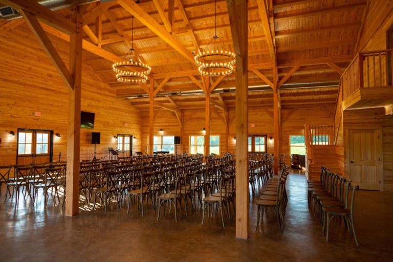 Royal Connections Business Spotlight: Renback Barn - EMU News