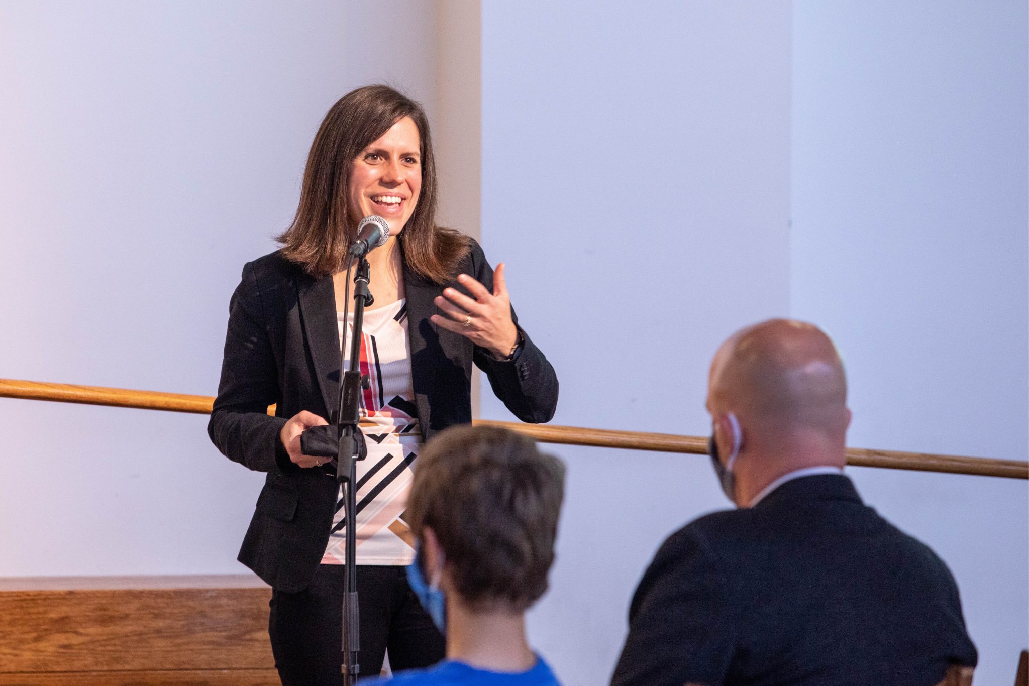 Seminary instructor Sarah Bixler ordained through VMC - EMU News