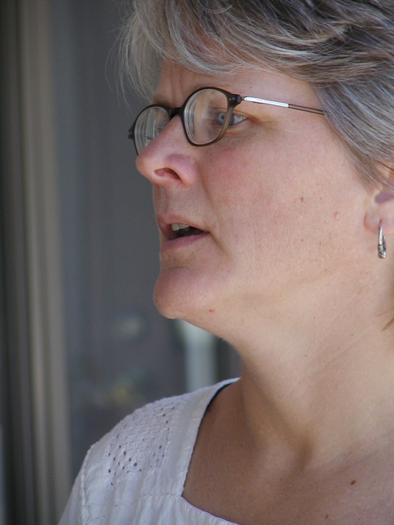 Betsy Lee – Peacebuilder Online