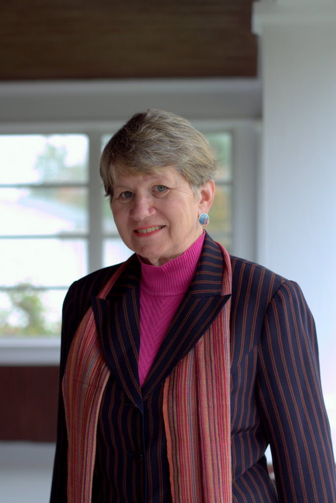 Hannah Mack Lapp – Peacebuilder Online